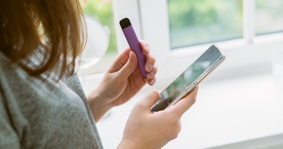 Inhale this: What does vaping do to your lungs?